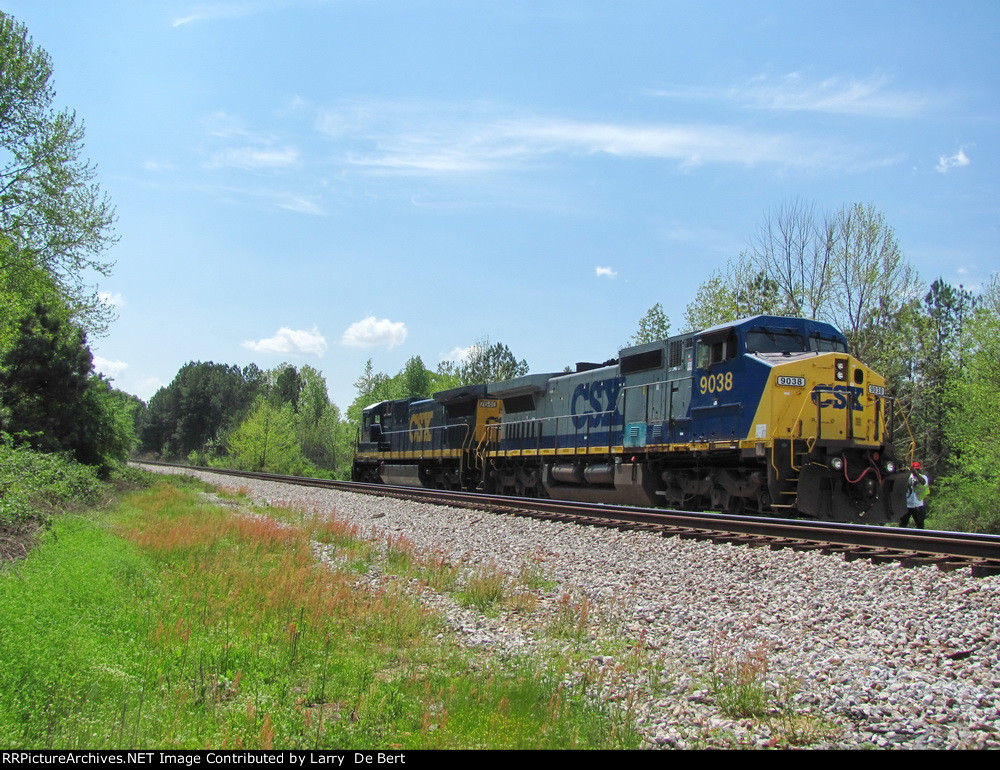 CSX 9038 7640